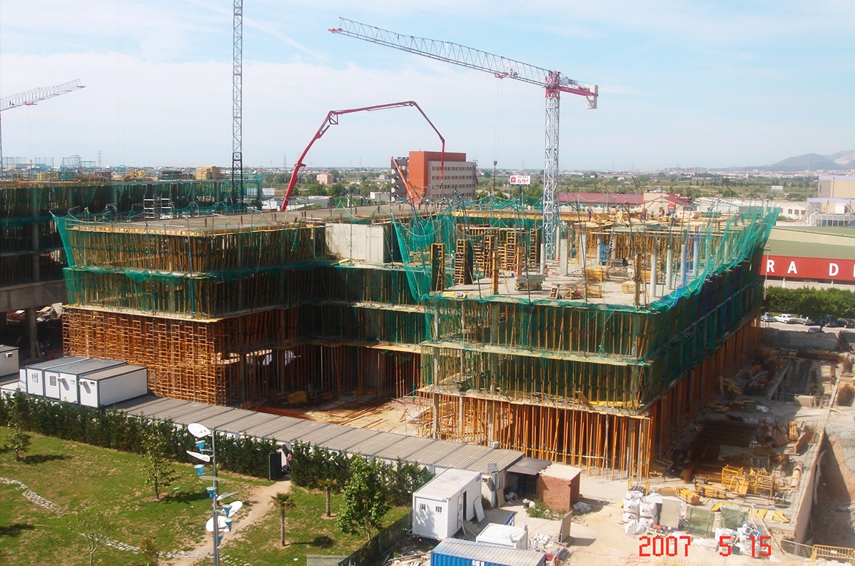 6 WTC Almeda Park - Plaat.es